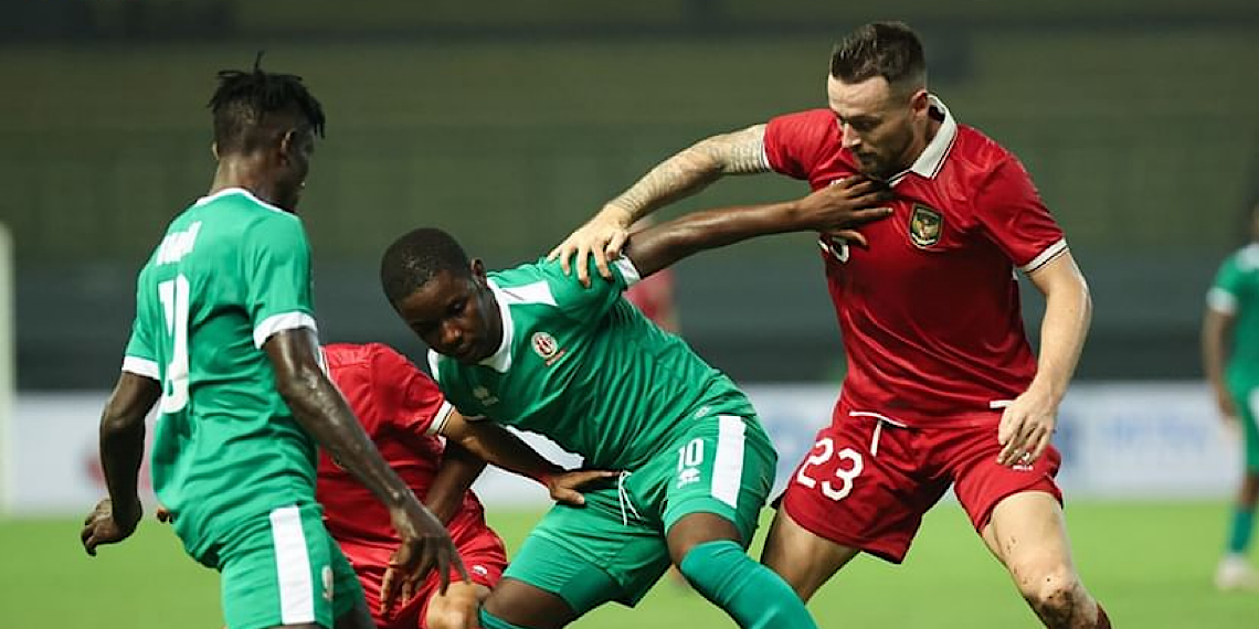 Kabar Timnas Indonesia: Marc Klok Sentil Kualitas Rumput yang Berujung ...